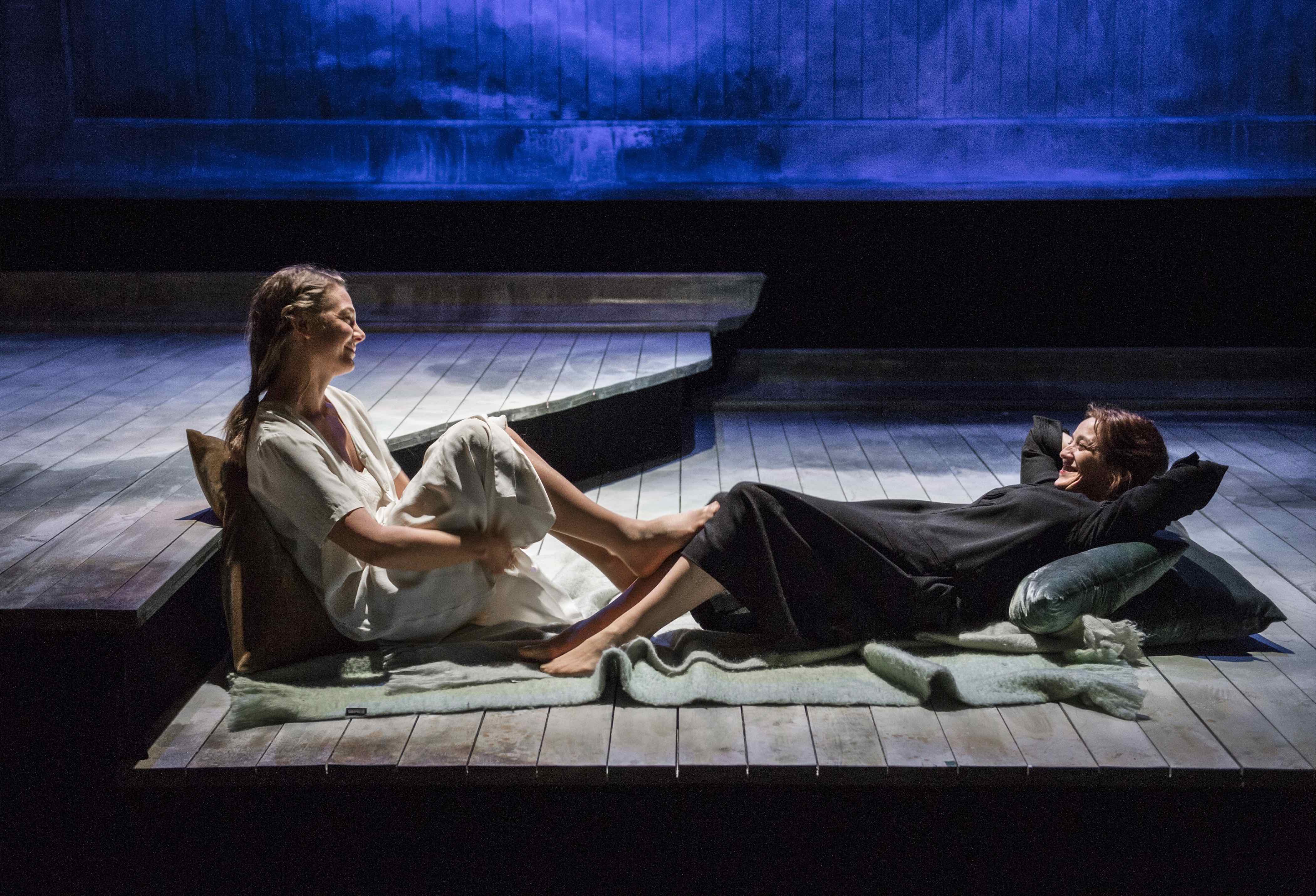 Marte Engebrigtsen (Anna) and Anneke von der Lippe (Marta), Private Confessions ...