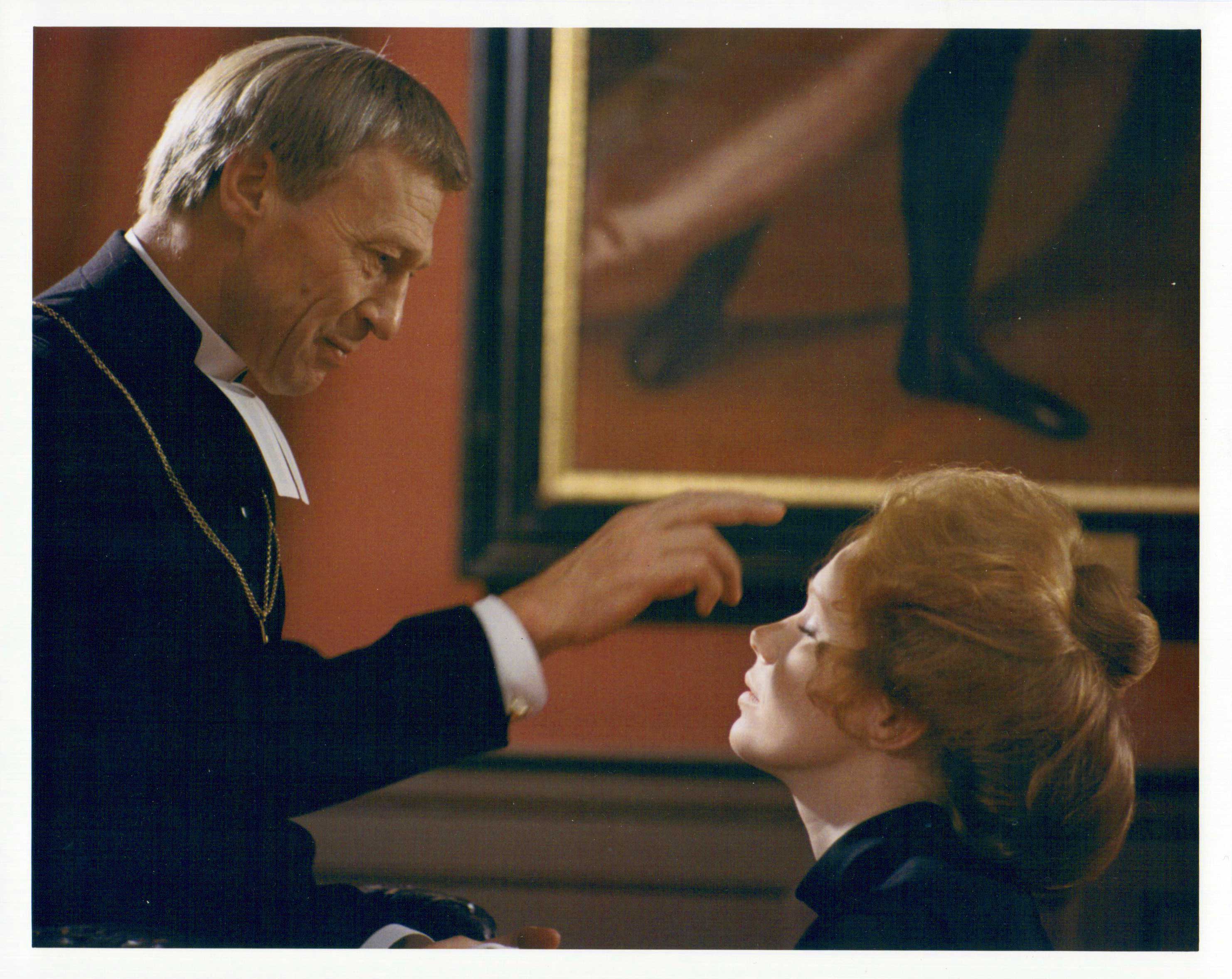 Viskningar och rop, Liv Ullmann, Anders Ek