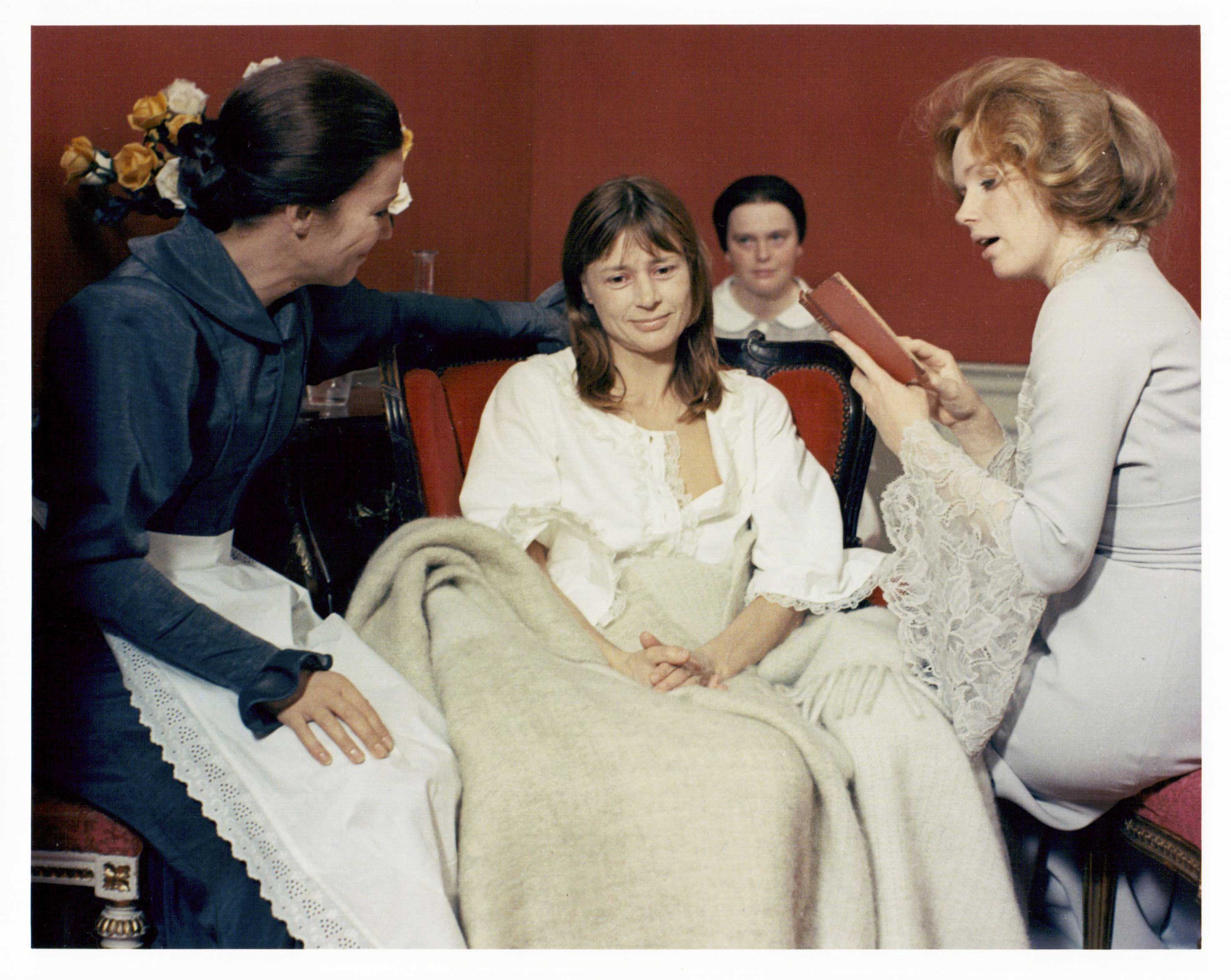 Viskningar och rop, Liv Ullmann, Kari Sylwan, Ingrid Thulin, Harriet ...